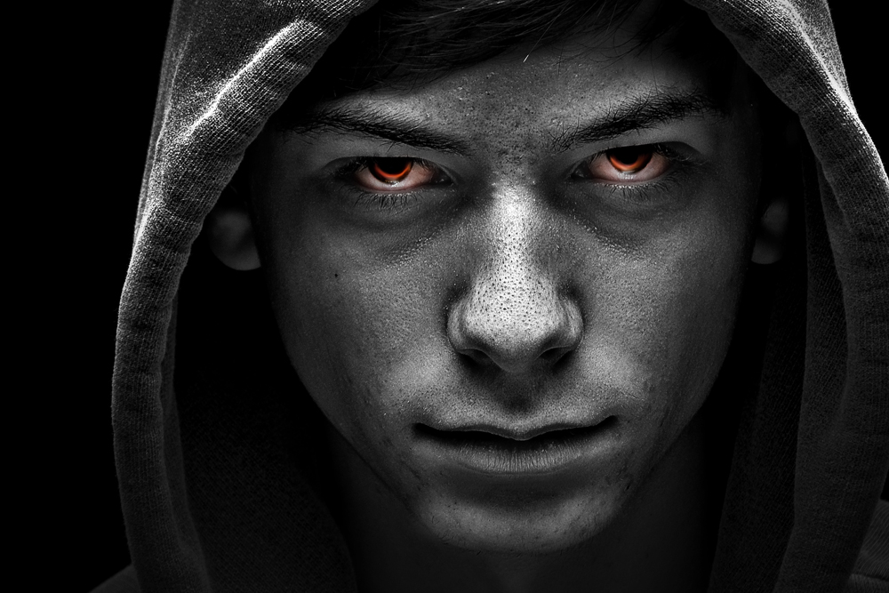 red eyes Foto & Bild | portrait, portraitfotografie männer, studio ...