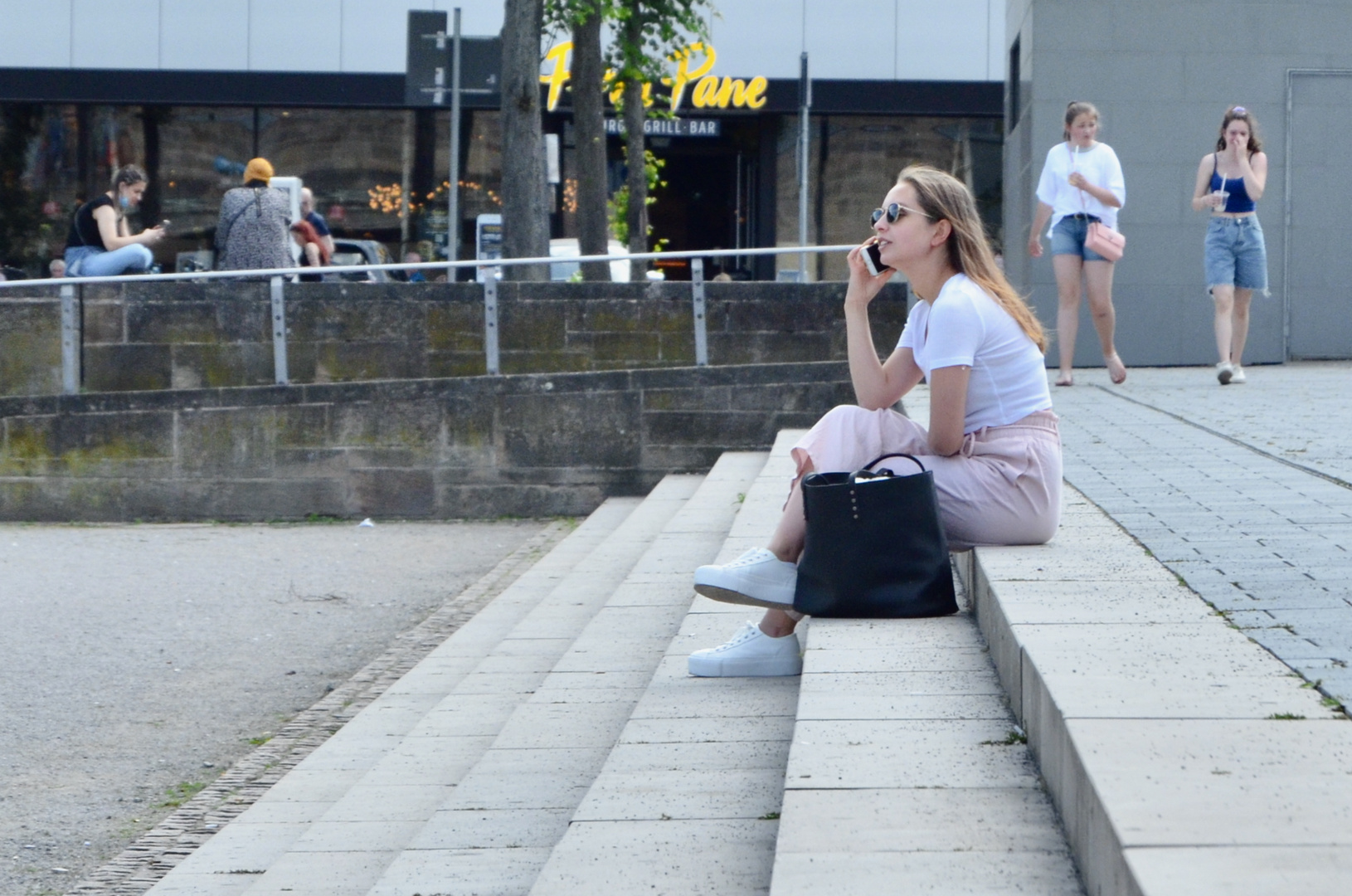 Redebedarf Foto & Bild | erwachsene menschen, streetfotografie mit menschen, kommunikation ...
