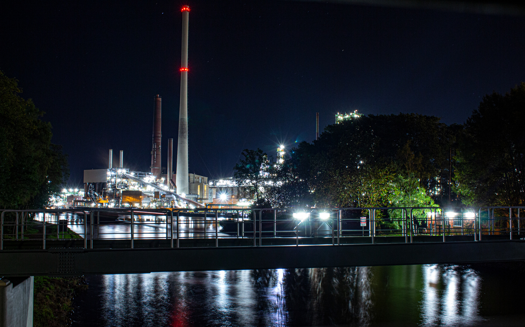 Refinery Emsland in Lingen Foto & Bild | fotos, night, spezial Bilder ...