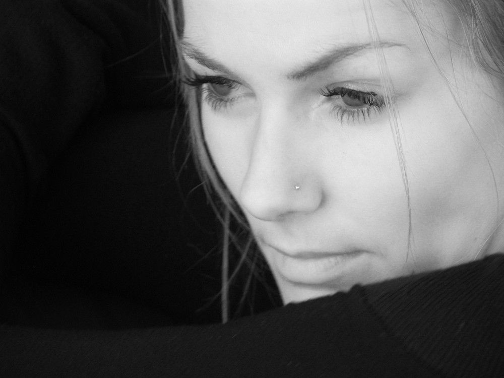 Regard vide photo et image | portraits, portraits au féminin, personnes ...