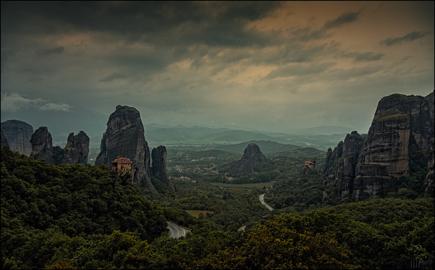 Regen in Meteora, pt.II Foto & Bild | landschaft, griechenland, regen ...