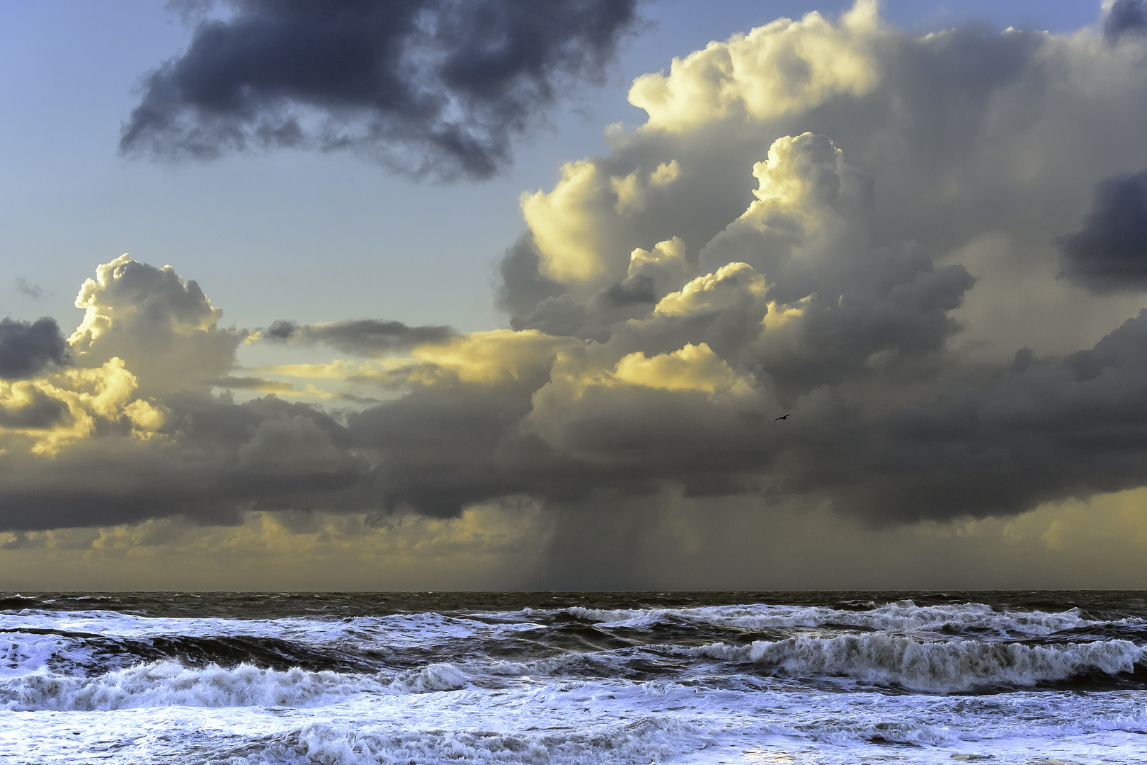 Regenfront Foto & Bild | urlaub, september, sonnenuntergang Bilder auf ...