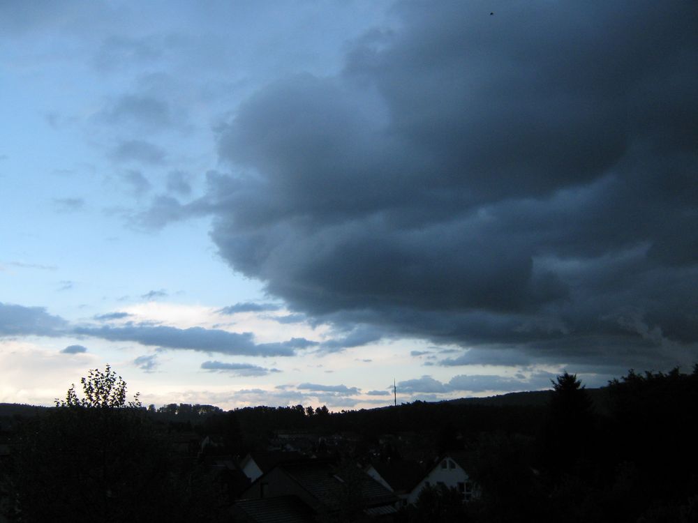 Regenwolke Foto & Bild | himmel, wolken, himmel & universum Bilder auf ...