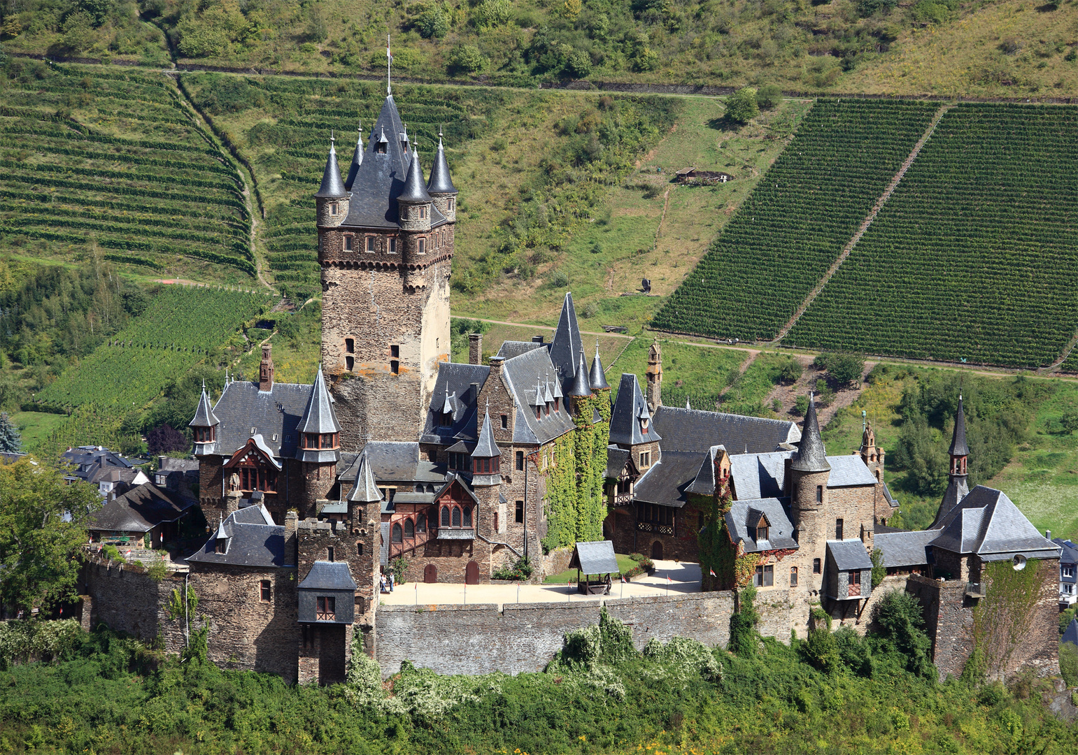 Reichsburg Cochem an der Mosel Foto & Bild | deutschland, europe ...