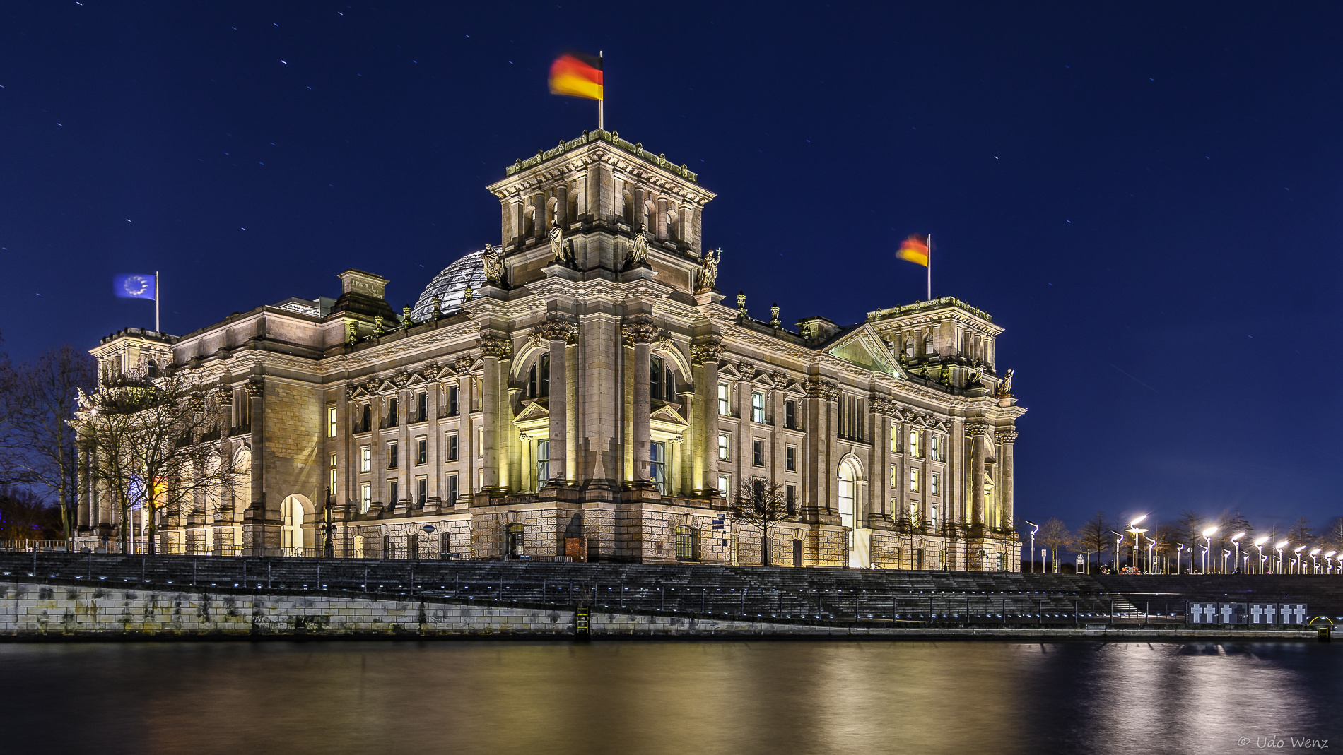 Reichstag Foto & Bild | wasser, nacht, licht Bilder auf fotocommunity