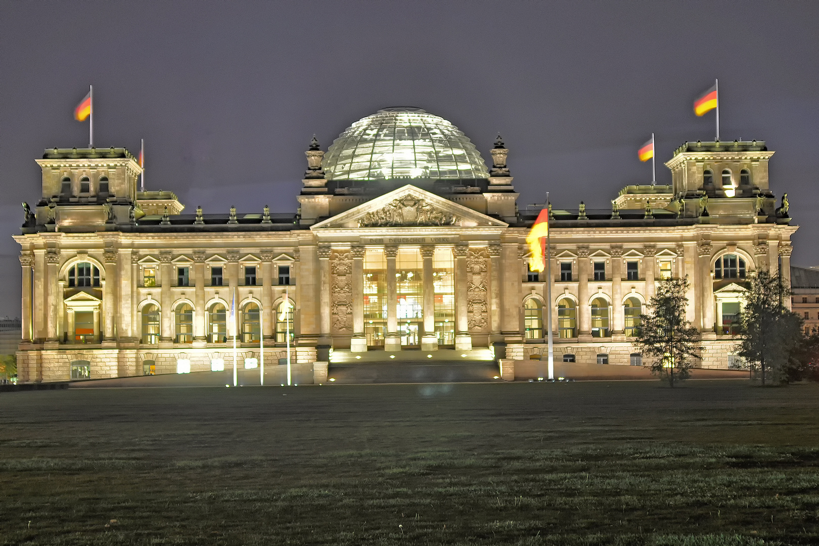 Reichstag Berlin Foto & Bild | architektur, architektur bei nacht ...