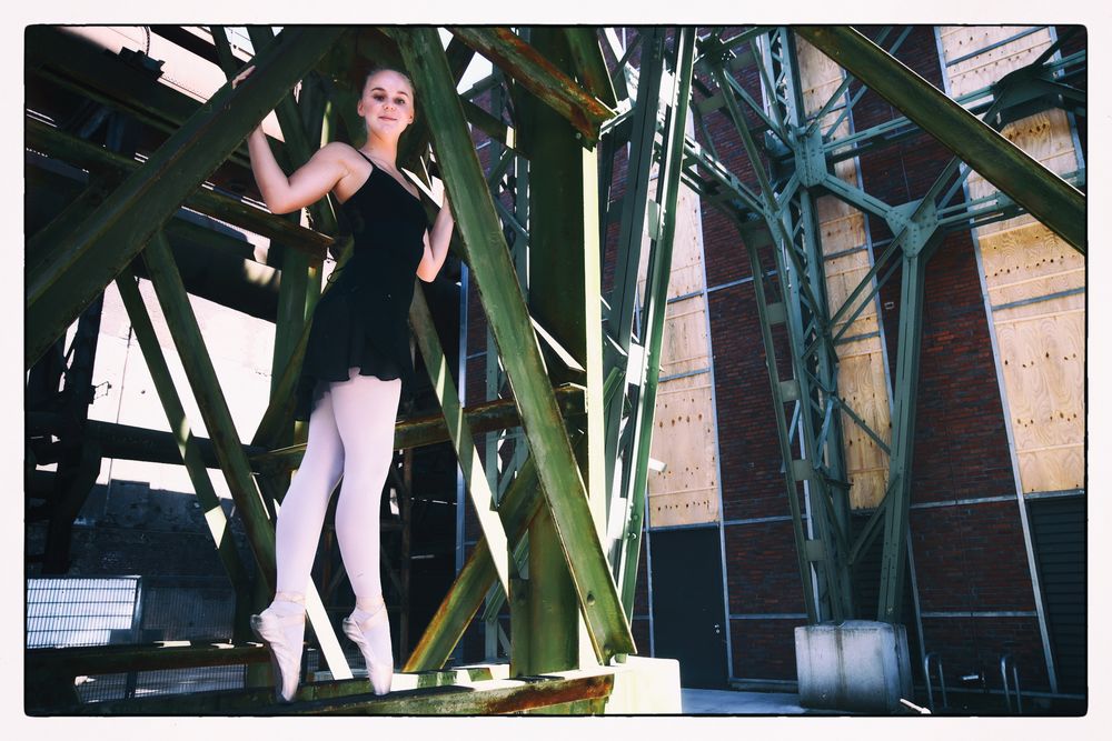 reinhängen Foto & Bild | portrait, kunstfotografie & kultur, tanz Bilder auf fotocommunity