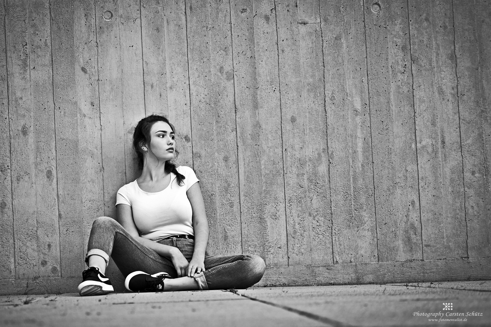 Relaxed Teenager Foto & Bild | fashion, jugendliche, outdoor Bilder auf ...