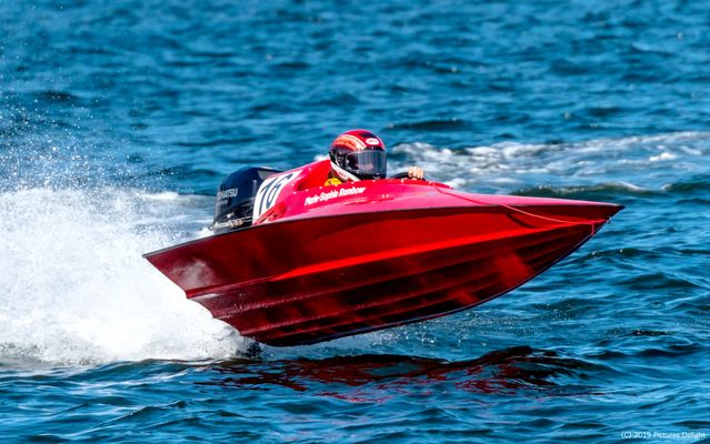 Motorboote Bilder & Fotos