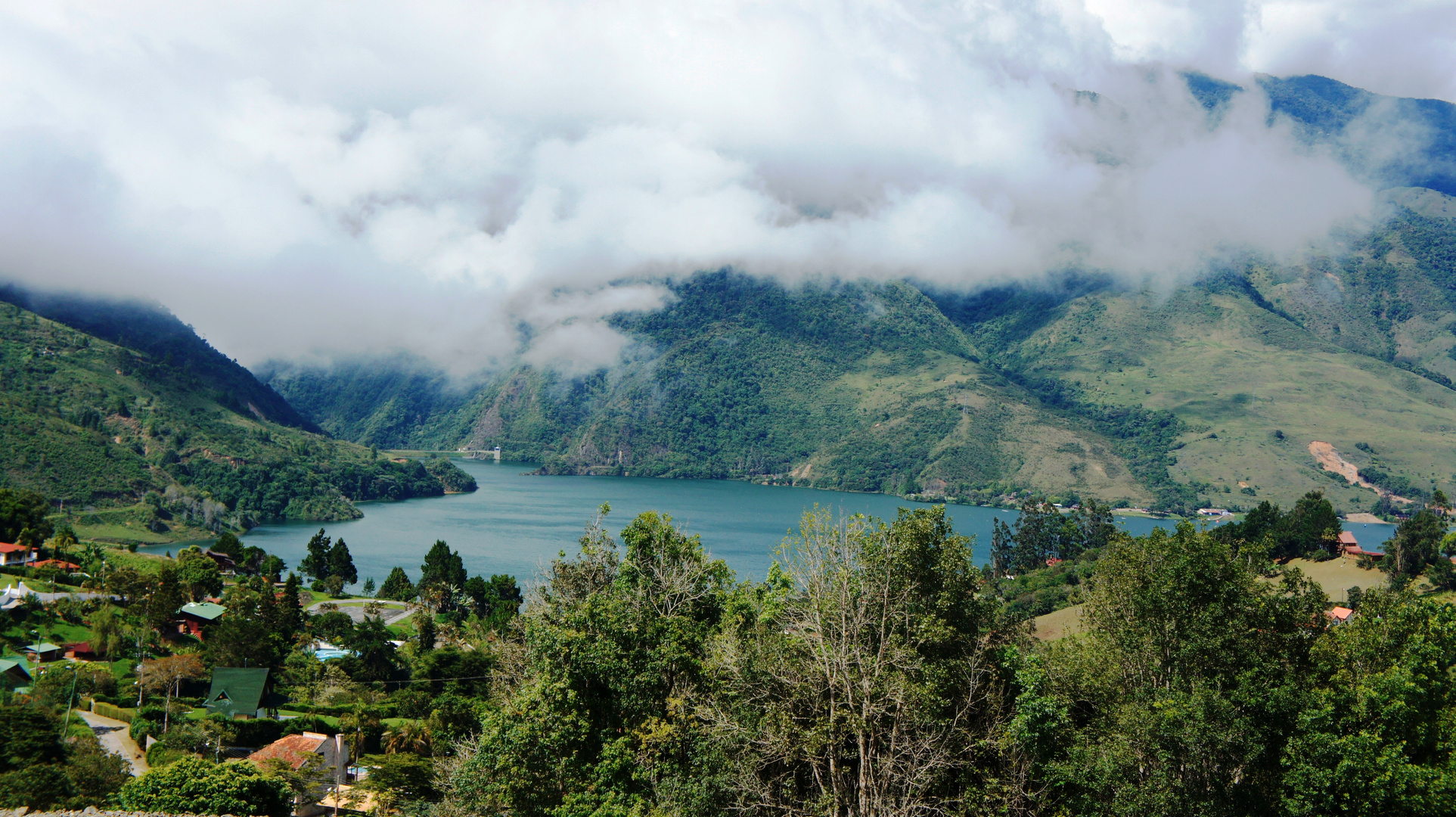 REPRESA LAGO CALIMA Imagen & Foto | paisajes, mar y playa , lago Fotos ...