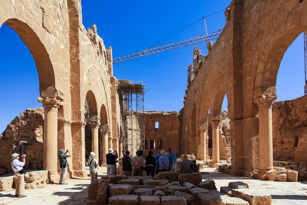 Resafa - die grosse Basilika (1) (Archivaufnahme 2009) Foto & Bild ...