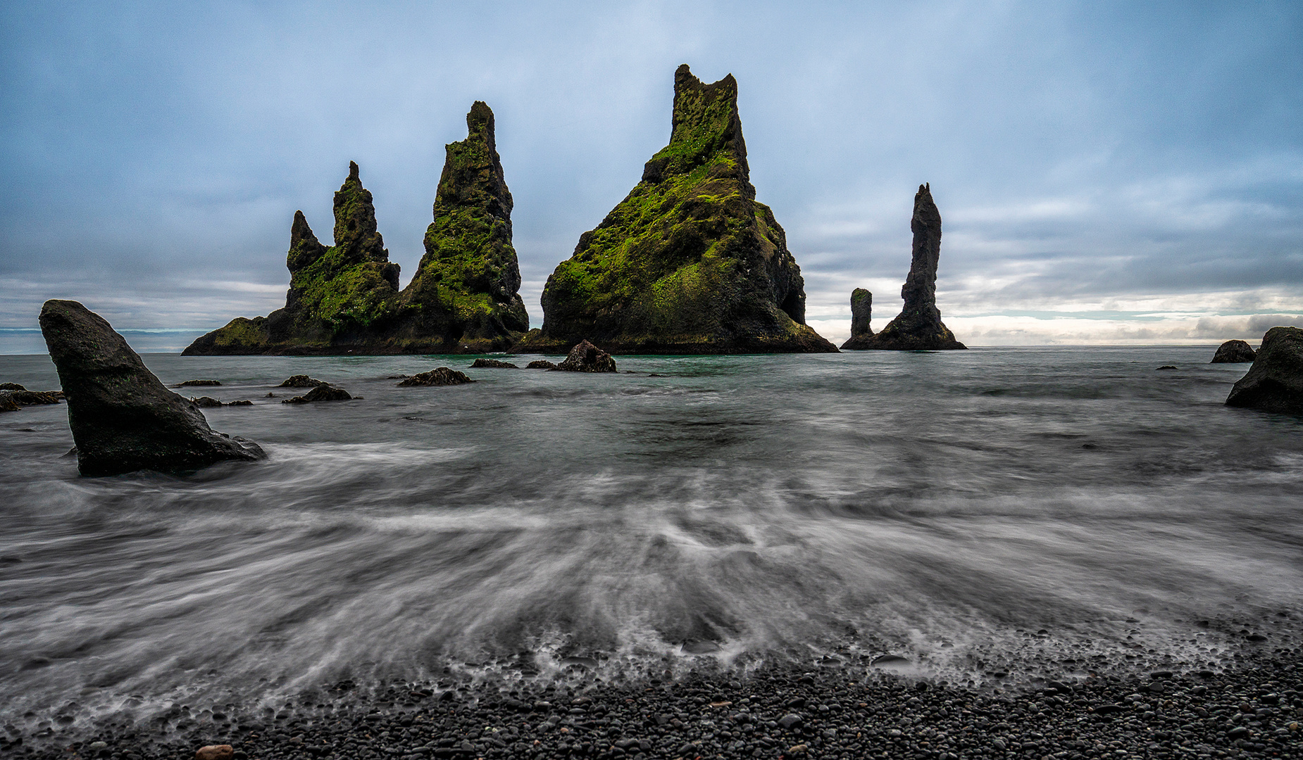 Reynisdrangar Foto & Bild | europe, scandinavia, iceland Bilder auf ...