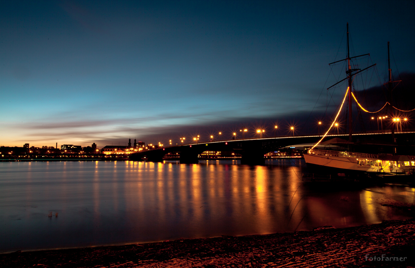 Rhein bei Mainz am Abend Foto & Bild | landschaft, bach, fluss & see ...