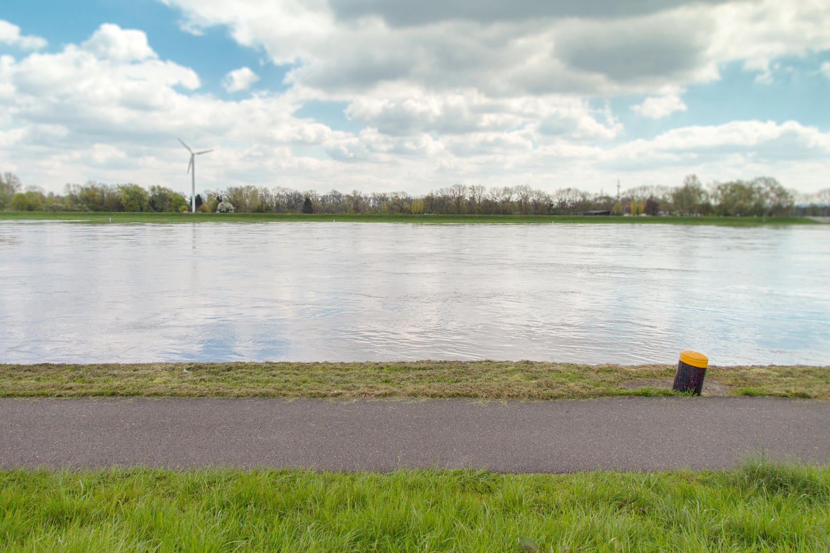 Rhein II Foto & Bild | abstraktes, kunstfotografie & kultur, flohmärkte ...