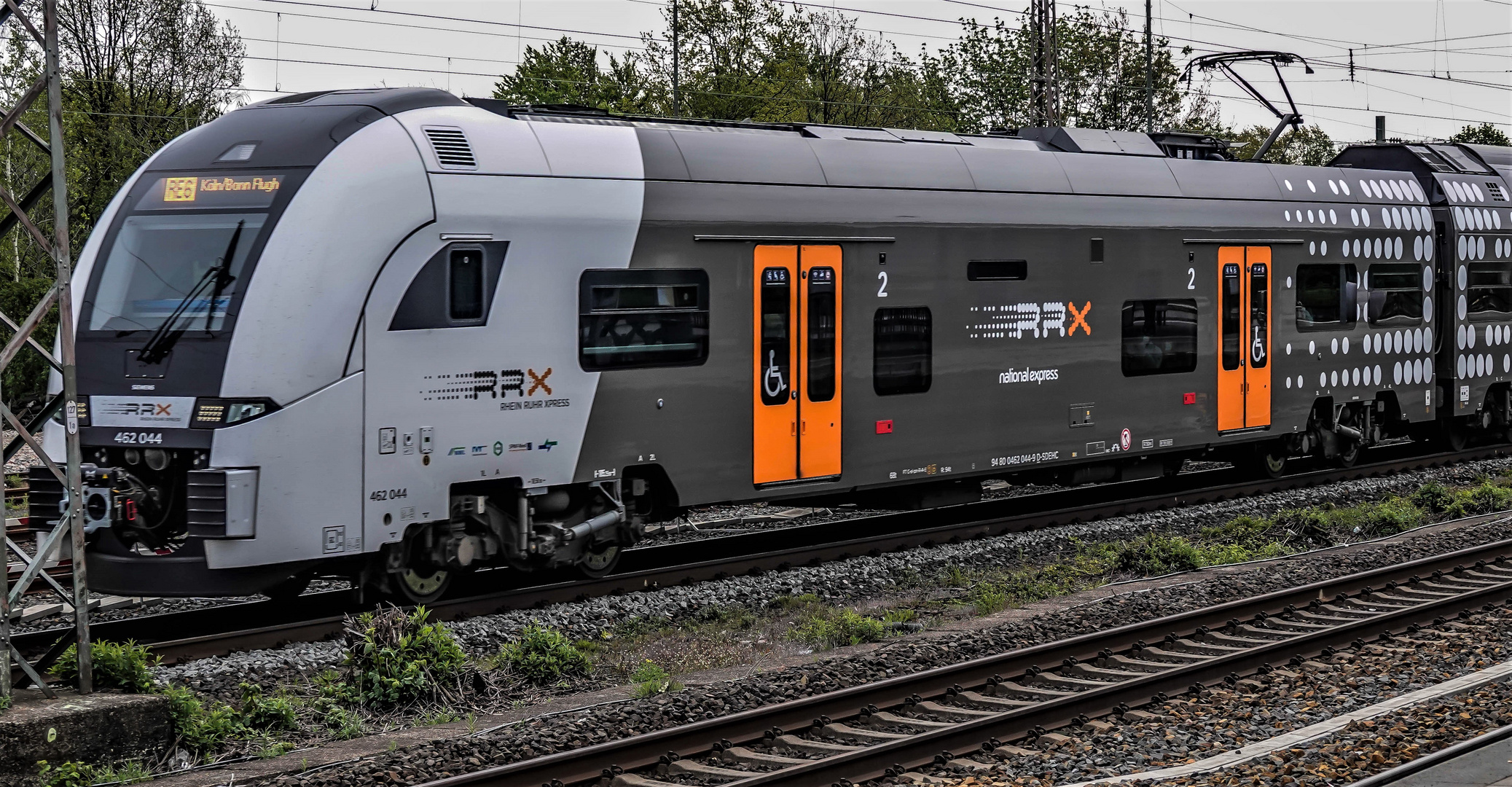 Rhein - Ruhr - Express ( RRX ) Foto & Bild | motive, schiene, siemens ...