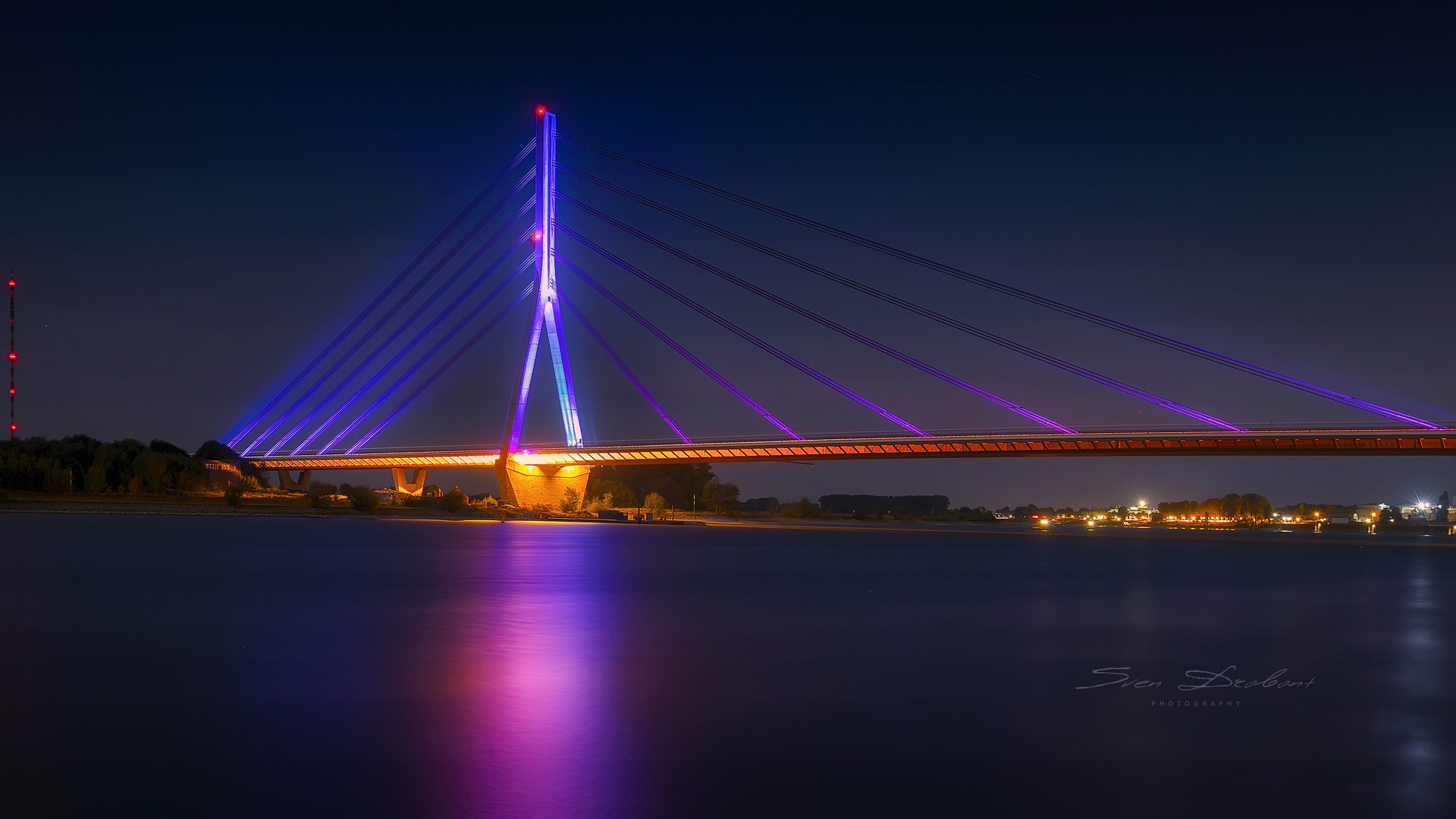Rhein Wesel Brücke Foto & Bild | architektur, landschaft, straßen ...