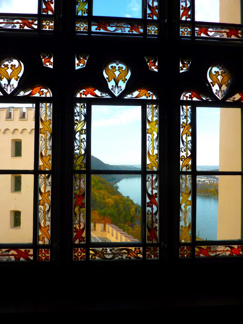 Rheinblick - Durchblick Foto & Bild | architektur, fenster & türen, projekte Bilder auf ...