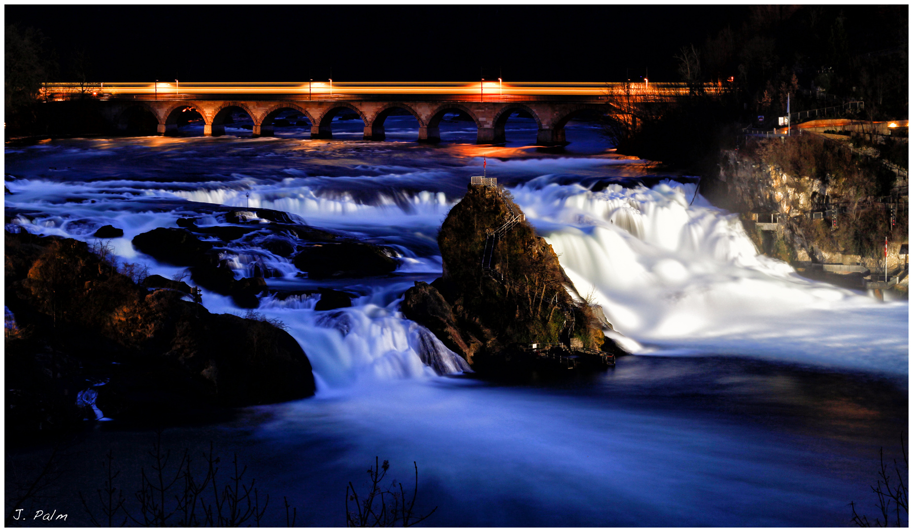 Rheinfall Foto & Bild | landschaft, naturlandschaft bei nacht ...