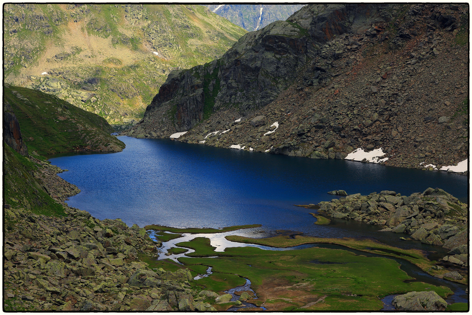 Rheinquelle Foto & Bild | landschaft, bach, fluss & see, flüsse und ...