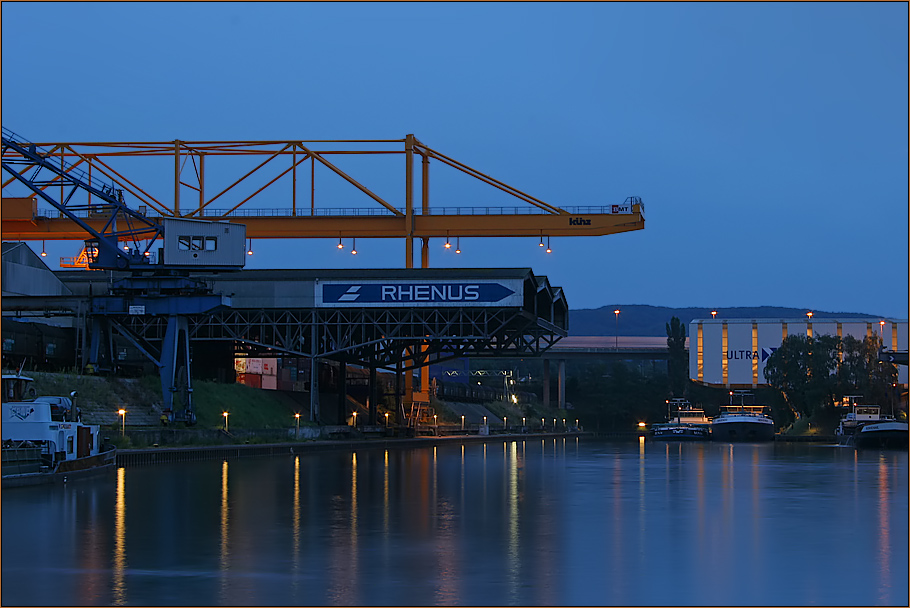 Rhenus Foto & Bild | industrie und technik, industrie nachts ...