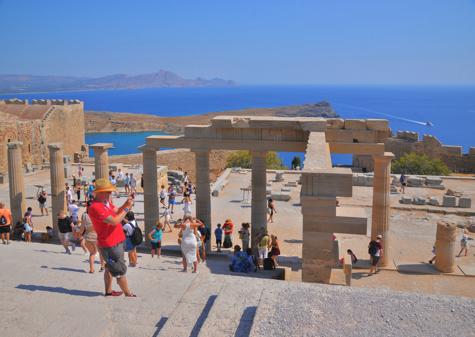 Rhodos, Blick von der Akropolis von Lindos Foto & Bild | architektur ...