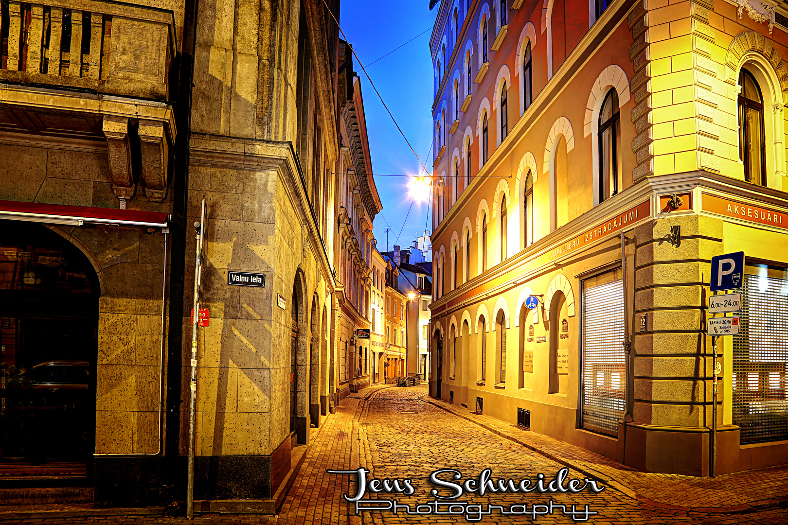 Riga at night Foto & Bild | europe, baltic states, latvia Bilder auf ...