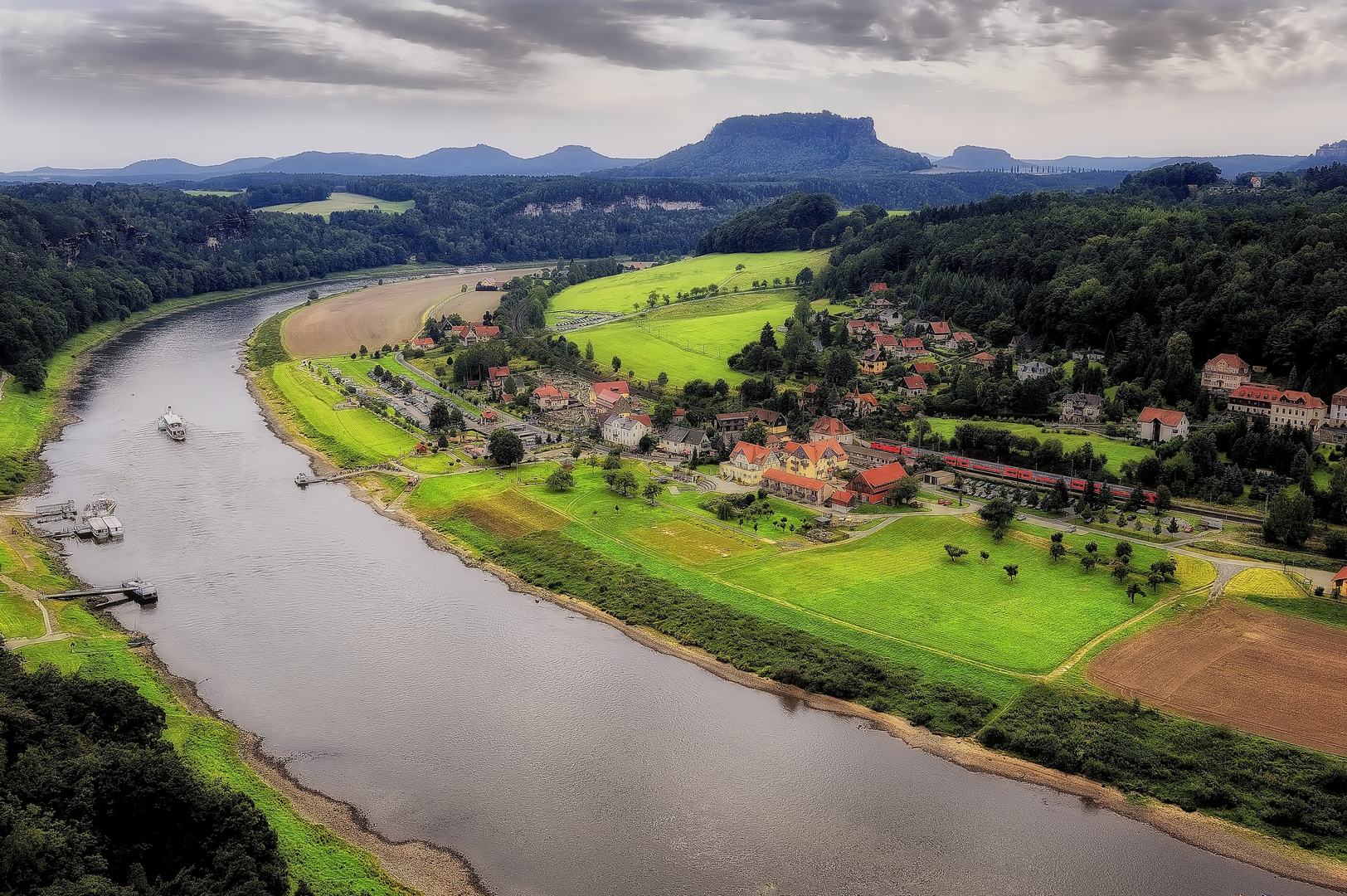 Rio Elba Imagen & Foto | paisajes, ríos y cascadas, naturaleza Fotos de fotocommunity