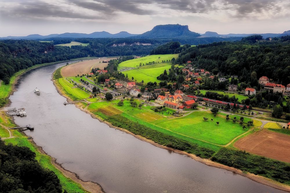 Rio Elba Imagen & Foto | paisajes, ríos y cascadas, naturaleza Fotos de ...