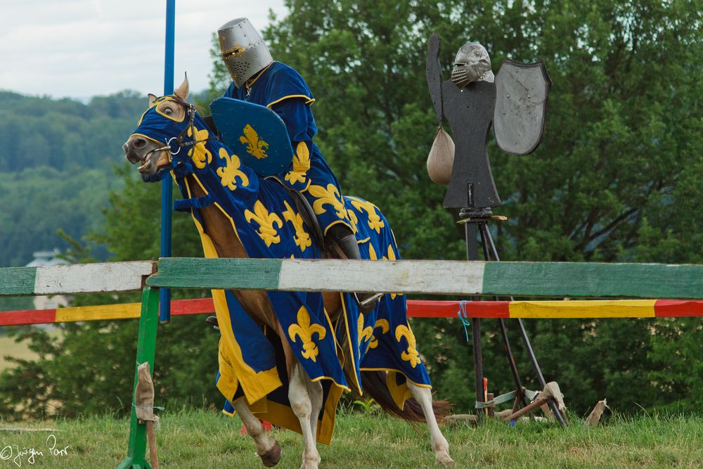 Ritter im Turnier Foto & Bild | kunstfotografie & kultur, ritterspiele ...
