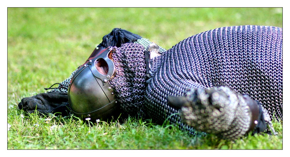 Ritter – tot Foto & Bild | kunstfotografie & kultur, ritterspiele ...