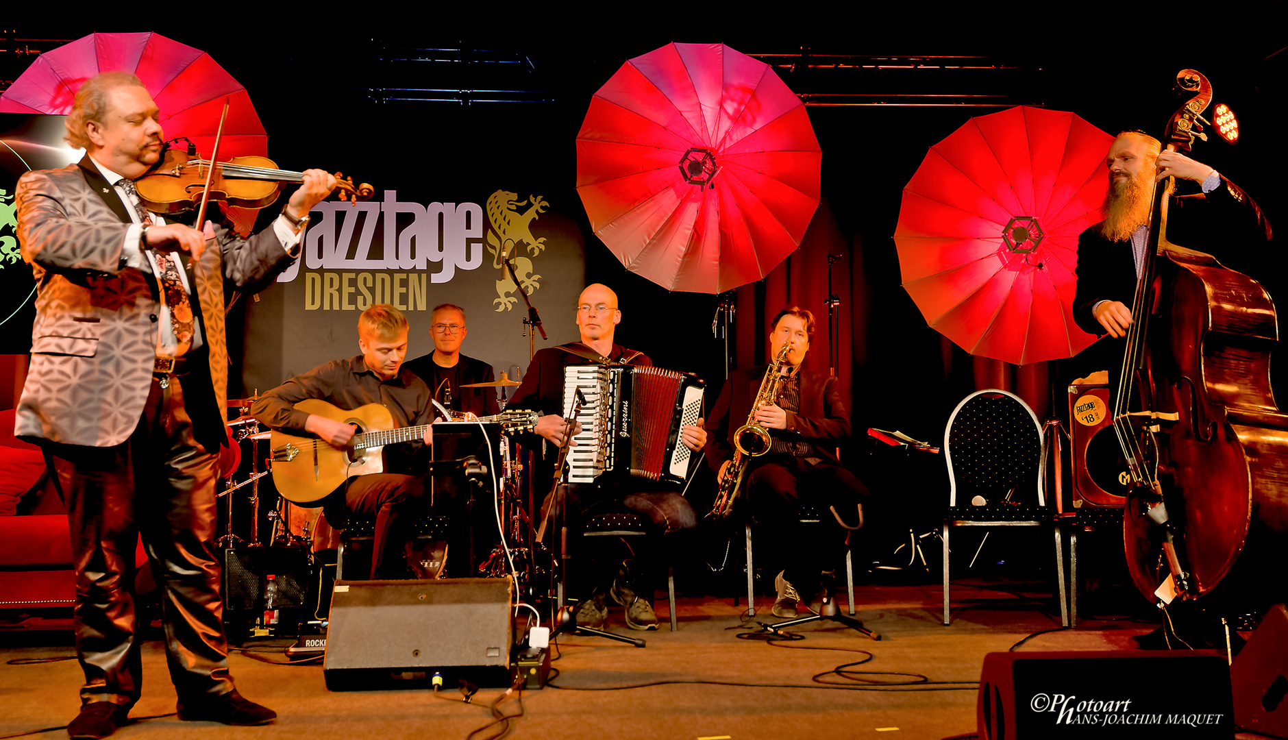 Roby Lakatos, Frank Schlüter, Tim Hahn, Hans Petzold, Tomaz Skulski ...