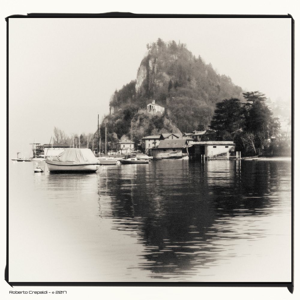 Rocca di Caldè Foto % Immagini| italy, montagne, lago Foto su fotocommunity