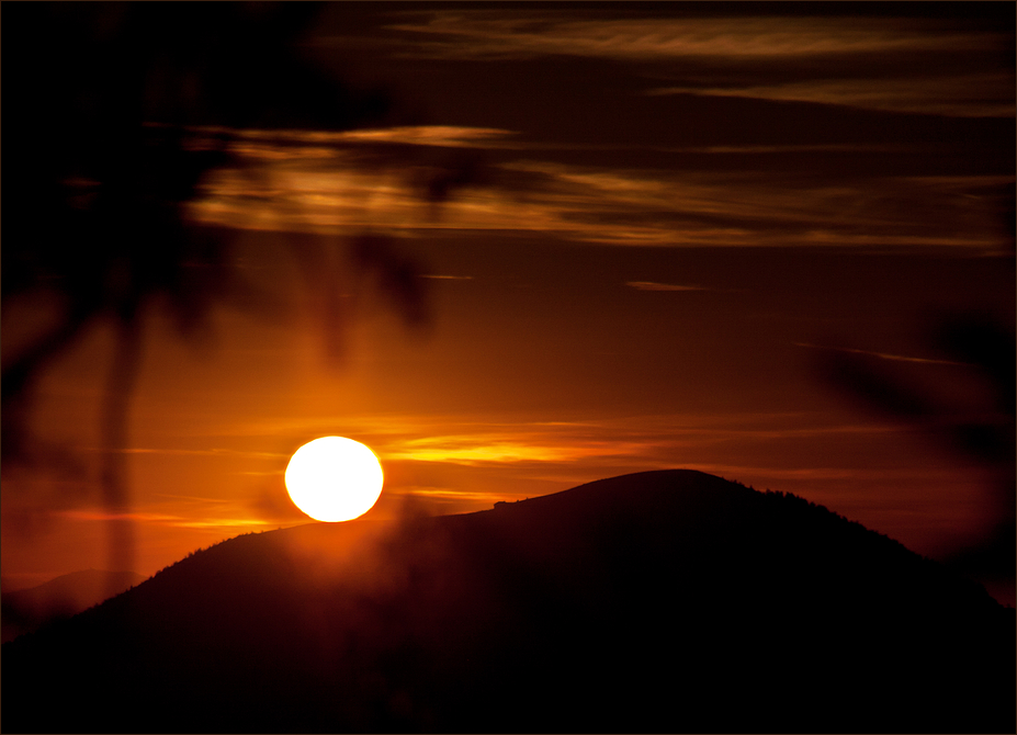 rolling sun Foto & Bild | sonnenuntergänge, himmel & universum, alles ...