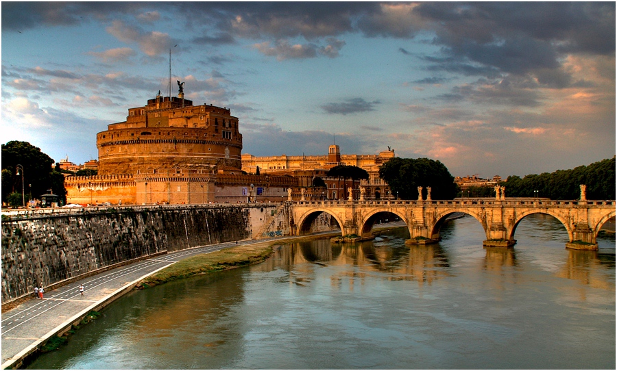 [Rome Classics]: Engelsburg und Engelsbrücke Foto & Bild | europe ...