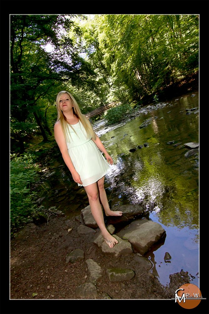 Ronja an der Würm Foto & Bild | portrait, portrait frauen, outdoor Bilder auf fotocommunity