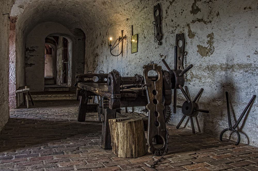 Ronneburg - Folterkammer | Ingrid`s Fotos