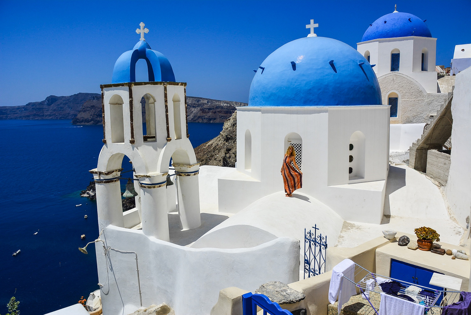 Rooftops of Santorini Foto & Bild | dance, view, greece Bilder auf ...