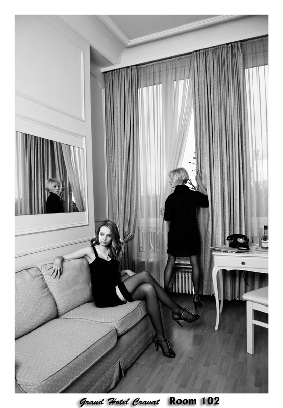 Room 102 Part III Foto & Bild | modelle stellen sich vor, weibliche ...