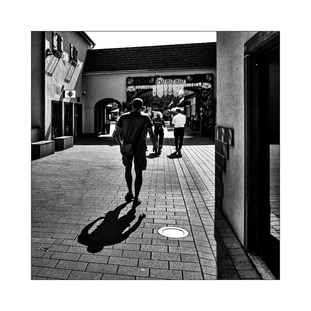 Roppenheim_02 Foto & Bild | streetfotografie mit menschen, projekte, fotokunst Bilder auf ...