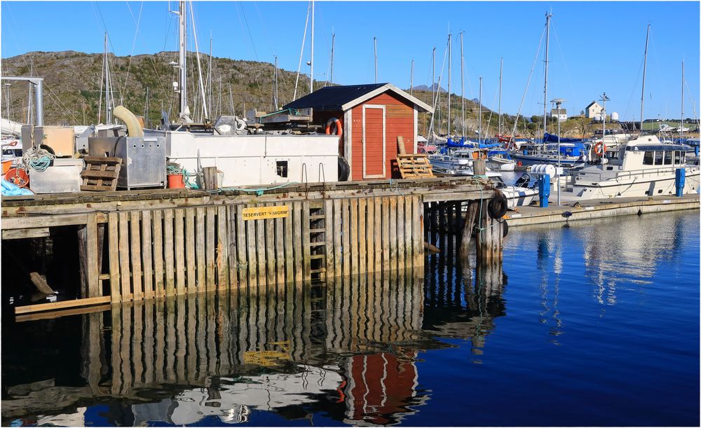 Rorbu(er) Foto & Bild | world, wasser, hafen Bilder auf fotocommunity