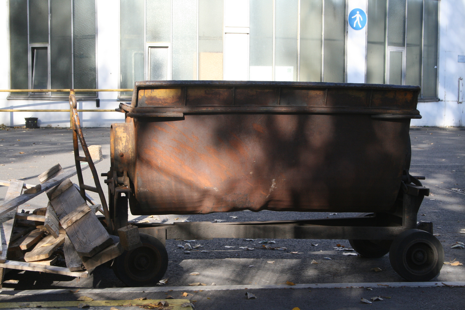 Rostlaube im Einsatz Foto & Bild | industrie und technik, industrie ...