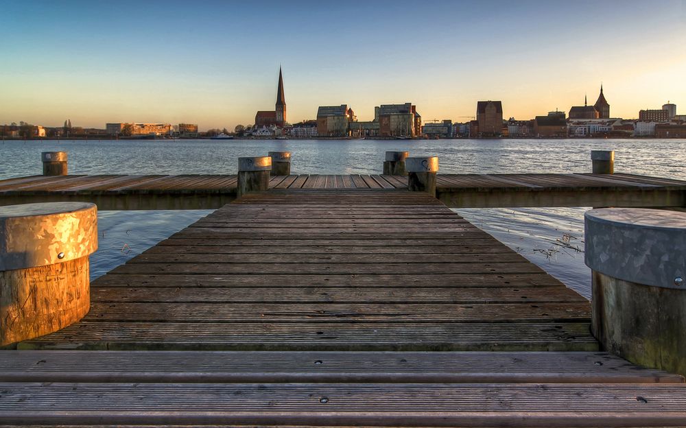 Rostock-Stadthafen von Gehldorf aus gesehen Foto & Bild | deutschland, europe, mecklenburg ...