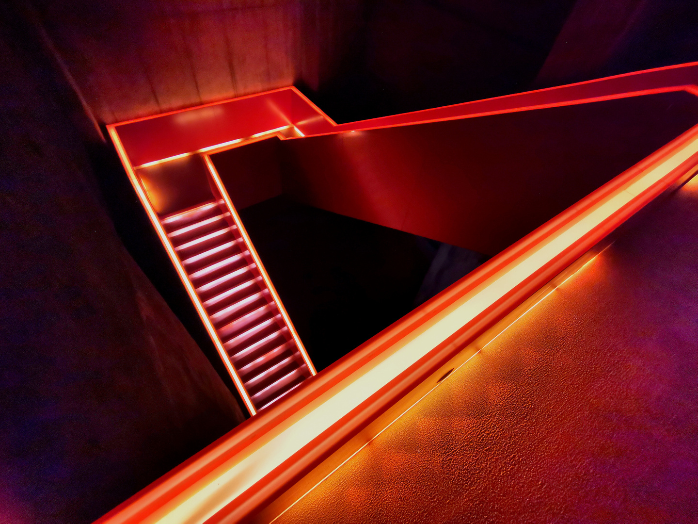 Rot Gelb Gestuft p22-13-col +7Fotos Foto & Bild | treppe, essen, mtfoto ...