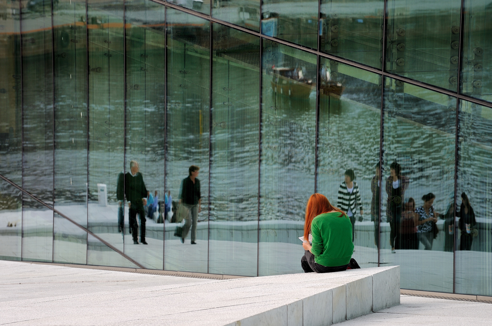 rot - grün Foto & Bild | world, oslo, farben Bilder auf fotocommunity