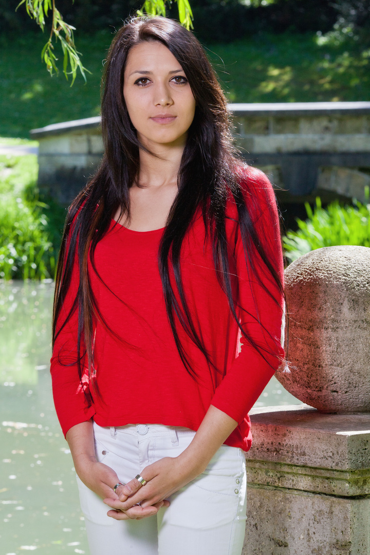 Rot steht ihr gut! Foto & Bild | portrait, portrait frauen, outdoor ...