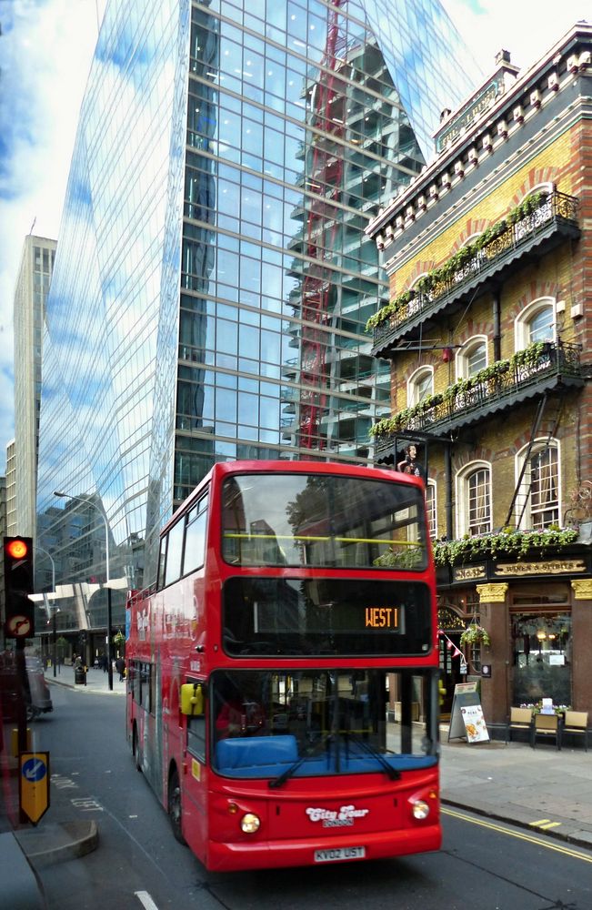 roter Bus ... Foto & Bild | london, world, rot Bilder auf fotocommunity