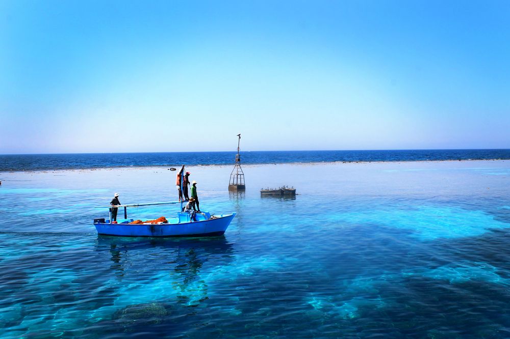 Rotes Meer Foto & Bild | deutschland, europe, hessen Bilder auf ...