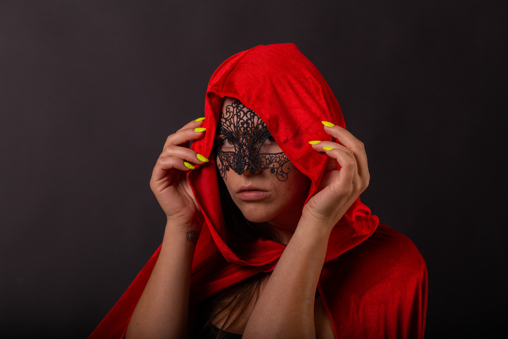 Rotkäppchen* Foto & Bild | fotos, studio, indoor Bilder auf fotocommunity