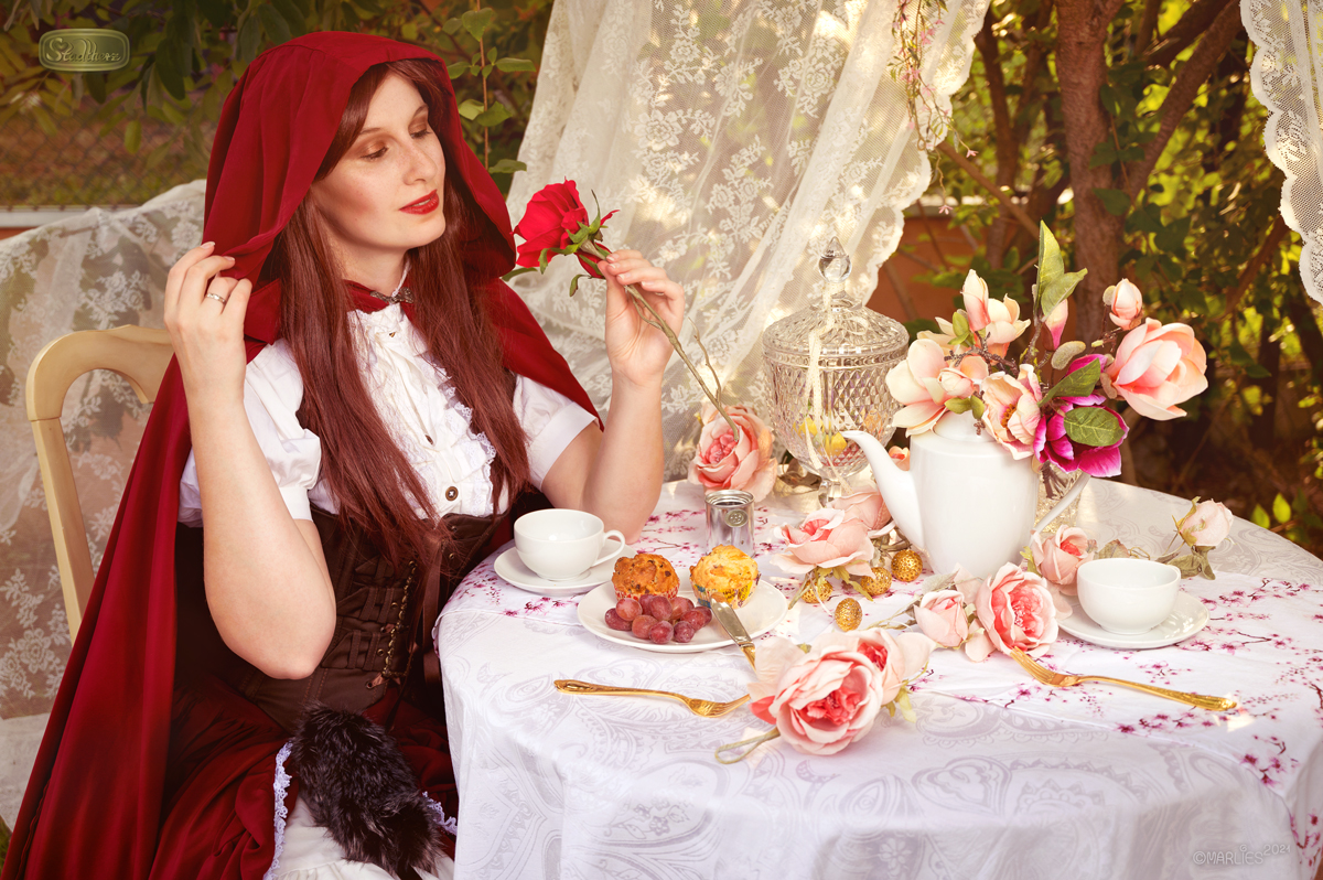Rotkäppchen Foto & Bild | szene, fantasy, art Bilder auf fotocommunity