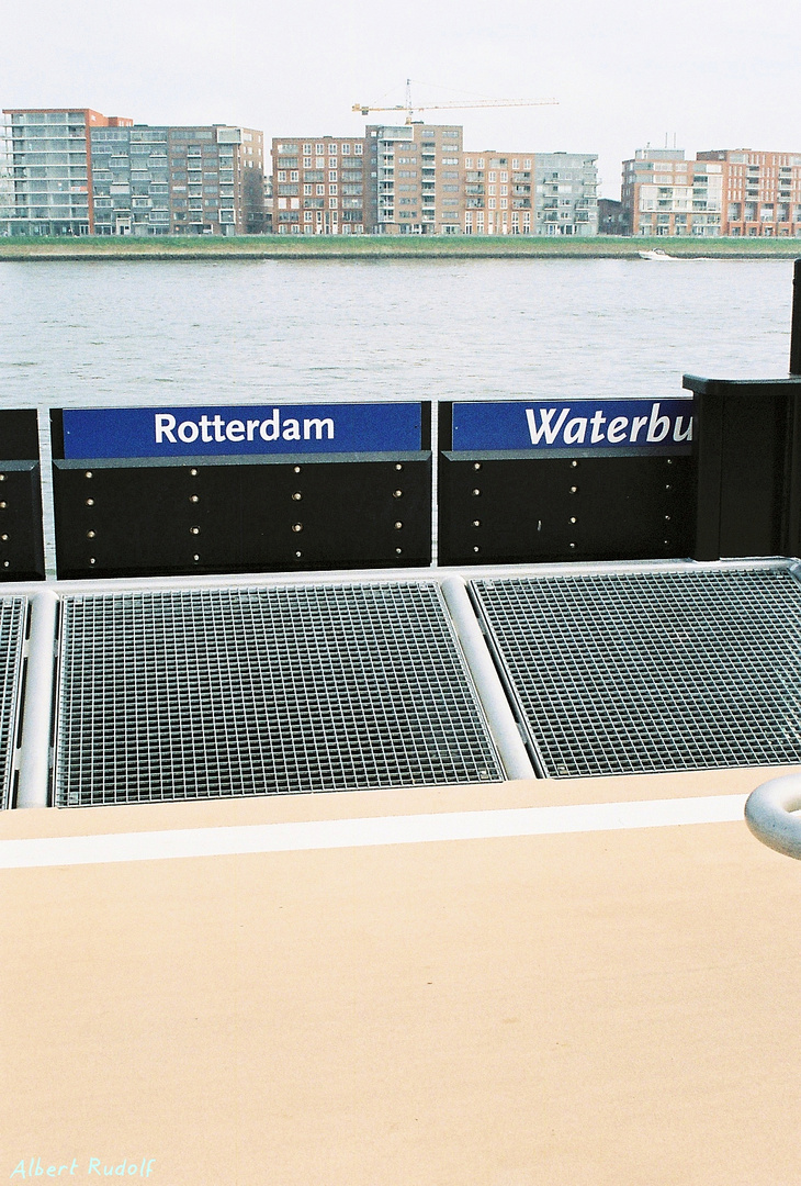 Rotterdam Waterbus Foto & Bild | schiffe und seewege, verkehr ...